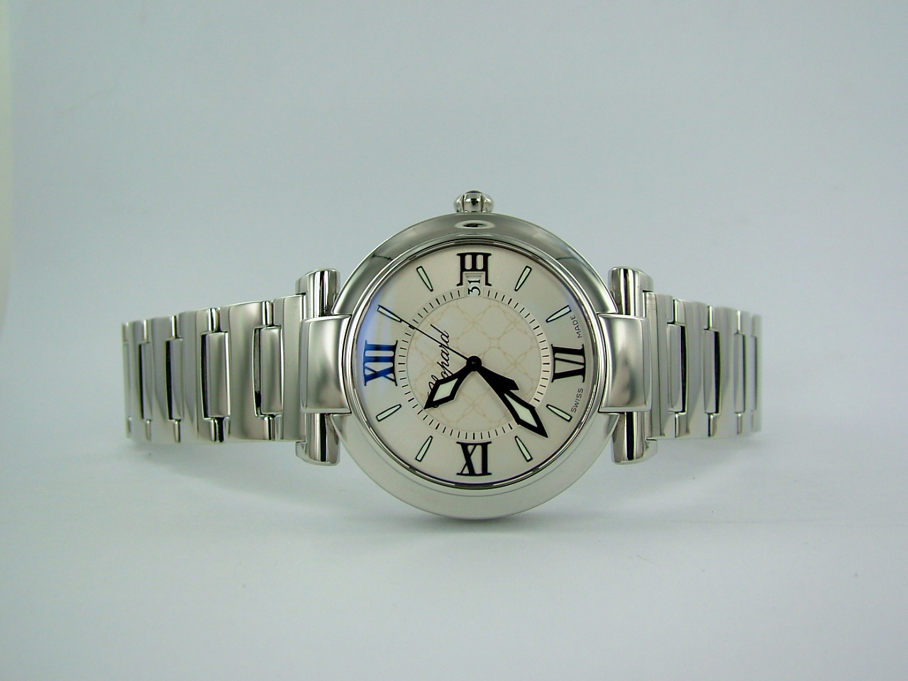CHOPARD Imperiale – Clockwise